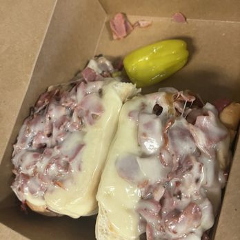 RIVERCRUST DELI - Updated August 2025 - 256 Photos & 277 Reviews - 6235 ...