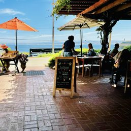 WAVE STREET CAFÉ - Updated December 2025 - 1597 Photos & 1263 Reviews ...