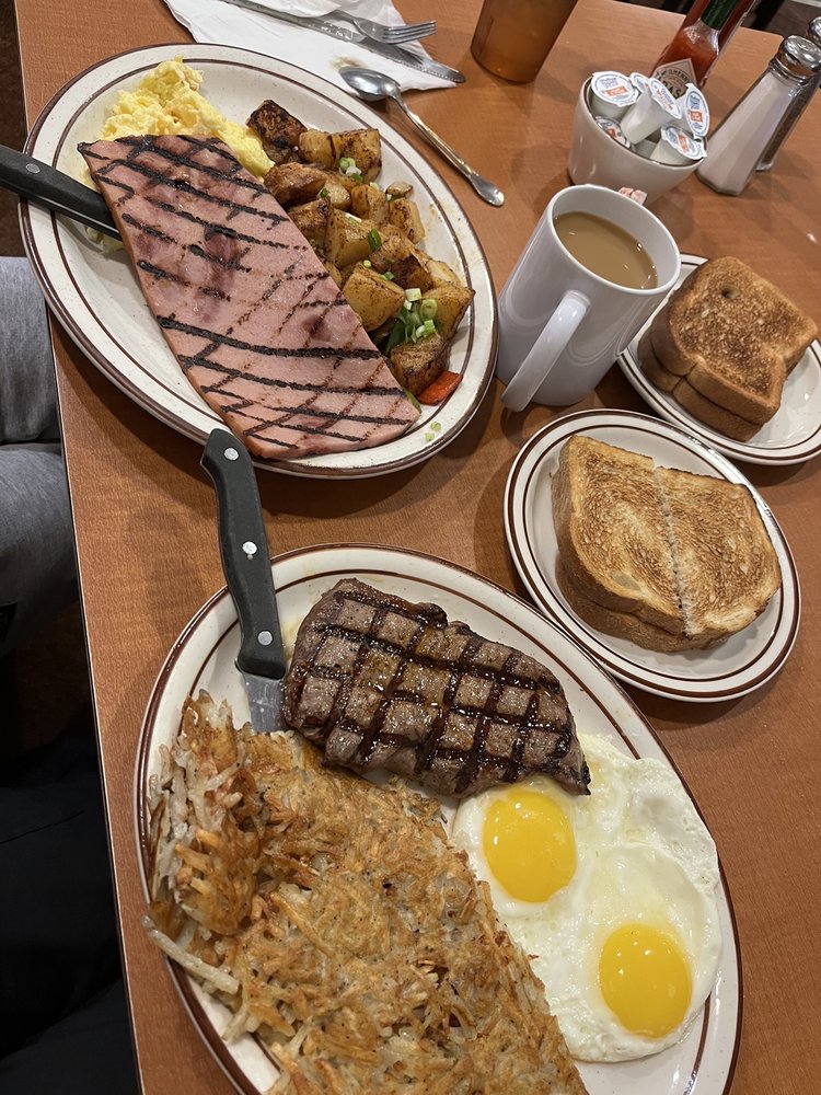 COUNTRY GABLES CAFE - 125 Photos & 193 Reviews - 699 Washington Blvd ...