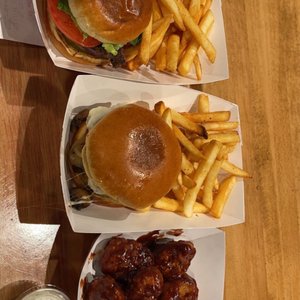 HAPPY BITES BURGER & WINGS - 163 Photos & 229 Reviews - 8021 183rd St ...