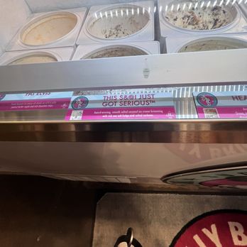 BILLY BRICKS PIZZA & ICE CREAM - Updated July 2024 - 53 Photos - 428 ...