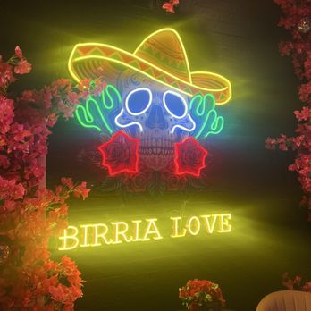 BIRRIA LOVE - Updated October 2025 - 186 Photos & 58 Reviews - 1742 E ...