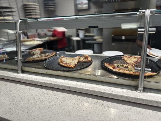 GINELLIS PIZZA - Updated May 2026 - 24 Photos & 44 Reviews - 121 S 8th ...