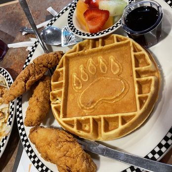 BLACK BEAR DINER - FEDERAL WAY - Updated December 2024 - 678 Photos ...