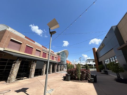 BRANDON EXCHANGE - Updated July 2025 - 181 Photos & 147 Reviews - 459 ...