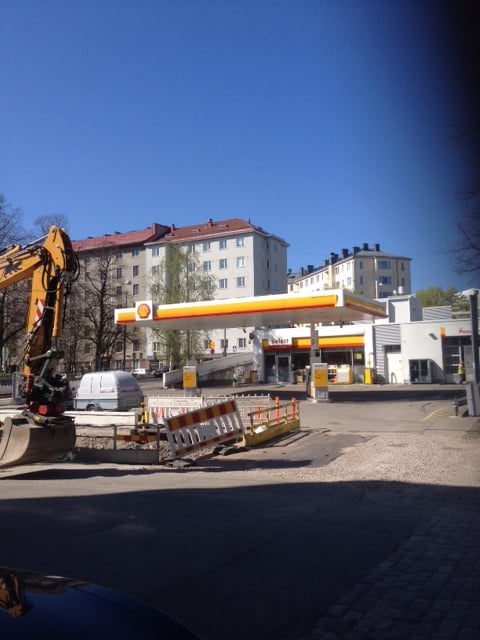 SHELL - Itäinen Brahenkatu 2, Helsinki, Finland - Gas Stations - Phone ...