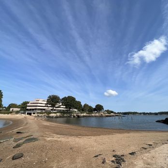 THE CONNECTICUT HOSPICE - Updated December 2025 - 70 Photos & 20 ...