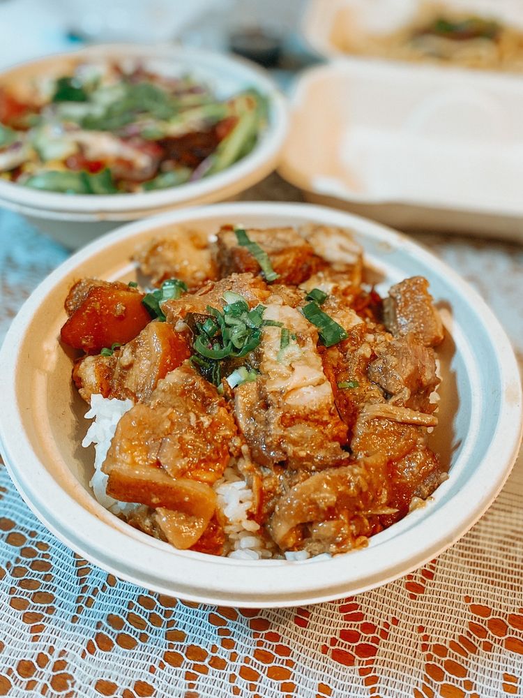 VIDAD’S LOCAL KINE GRINDZ - 177 Photos & 108 Reviews - 1 Piikea Ave ...