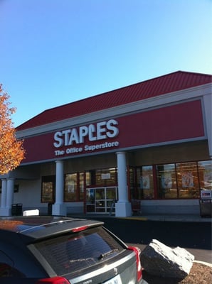 STAPLES - Updated October 2025 - 14 Photos & 11 Reviews - 3 Armstrong ...