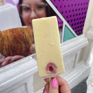 ZIPPOPS - 67 Photos & 33 Reviews - Calle de la Fortaleza S/N, San Juan ...