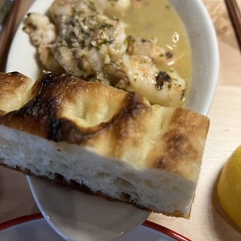 GOOMAH - Updated May 2024 - 65 Photos & 35 Reviews - 2440 Orchard Lake ...