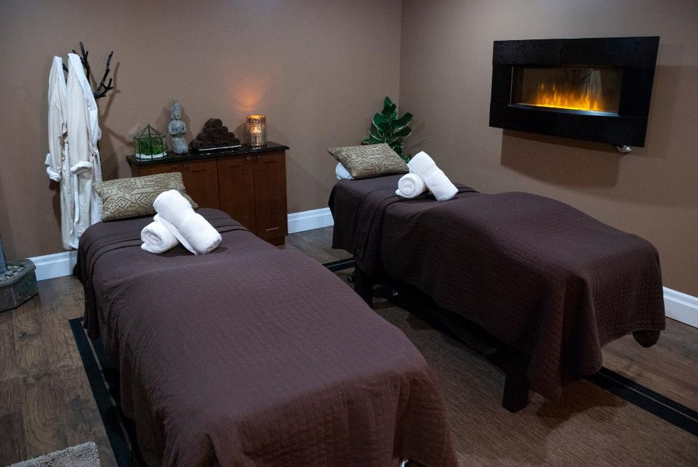 ADORA SPA - Updated January 2026 - 12 Photos - 1410 London Road, Sarnia ...