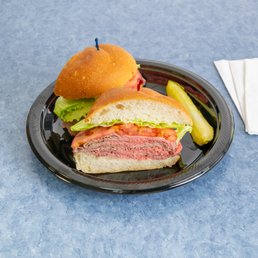 LAKESIDE DELI VERONA - Updated September 2025 - 49 Photos & 66 Reviews ...