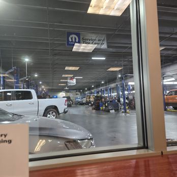 BILL LUKE CHRYSLER JEEP DODGE RAM - Updated July 2024 - 300 Photos ...