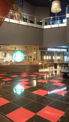 CINEWORLD - 10 Photos & 25 Reviews - Wilmslow Road, Manchester, United ...