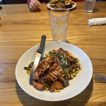 UPLAND BREWING COMPANY - Updated November 2025 - 169 Photos & 106 ...