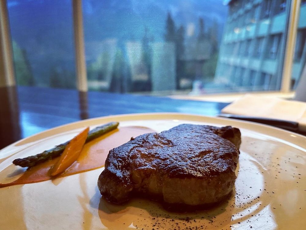 THE PRIMROSE - Updated November 2024 - 59 Photos & 41 Reviews - 300 ...