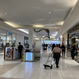 THE FASHION MALL AT KEYSTONE - 263 Photos & 125 Reviews - 8702 Keystone ...