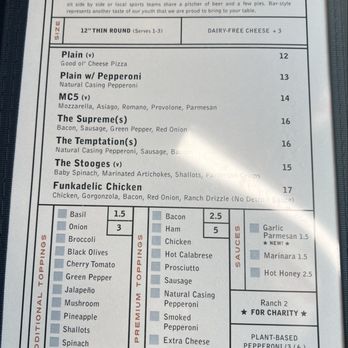 VIA 313 PIZZA - Updated December 2024 - 58 Photos & 40 Reviews - 1541 ...