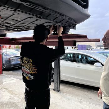 PRIME TIME COLLISION CENTER - Updated December 2024 - 413 Photos & 625 ...