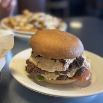 SOCIETY BURGER - Updated June 2024 - 384 Photos & 267 Reviews - 1419 E ...