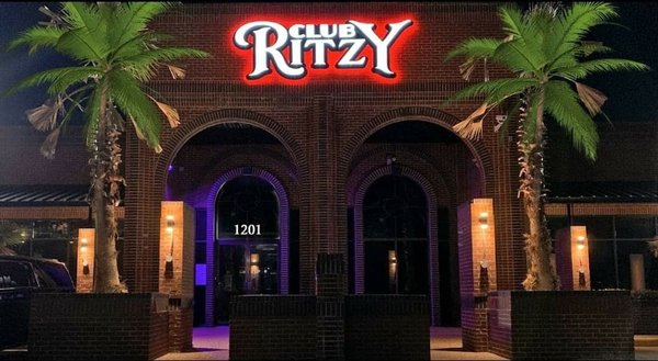 CLUB RITZY - Updated October 2025 - 1201 Oakland Blvd, Fort Worth ...