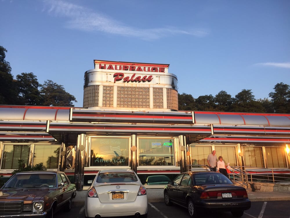 HAUPPAUGE PALACE DINER - Updated August 2024 - 253 Photos & 210 Reviews ...