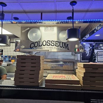 COLOSSEUM NEW YORK PIZZA - Updated April 2025 - 1071 Photos & 1364 ...