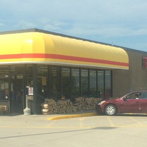 WALMART SUPERCENTER - Updated April 2025 - 16 Photos - 1334 Flammang Dr ...