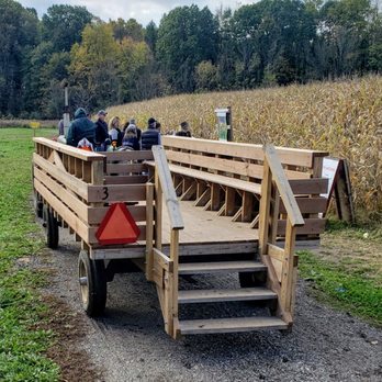 MAYBURY FARM - Updated December 2025 - 70 Photos & 20 Reviews - 50165 8 ...