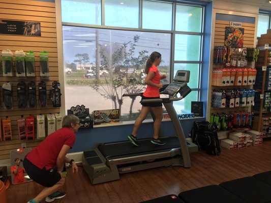 RUNNING ZONE - 10 Photos & 16 Reviews - 3696 N Wickham Rd, Melbourne ...