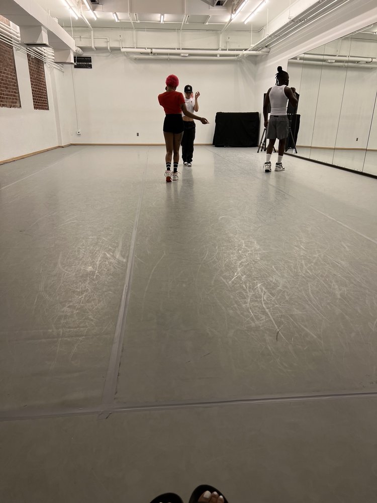 GIBNEY DANCE - Updated May 2026 - 26 Photos & 11 Reviews - 890 Broadway ...