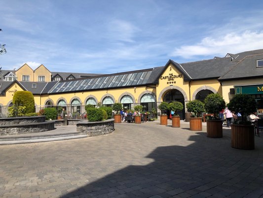 THE CASTLECOURT HOTEL - Updated August 2025 - Castlebar Street ...