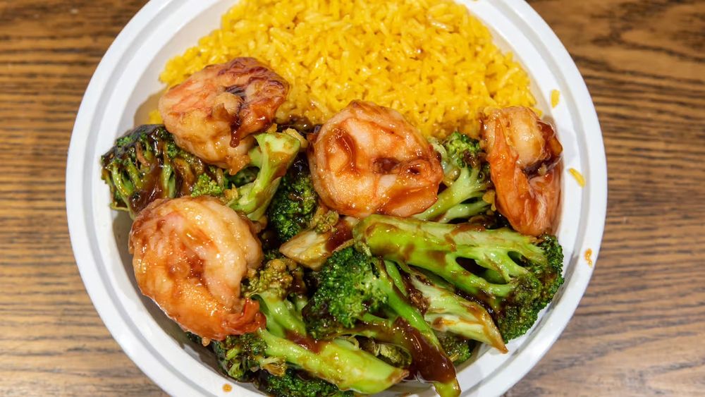 MAIN MOON - Updated May 2026 - 13 Photos & 22 Reviews - 1129 Raritan Rd ...