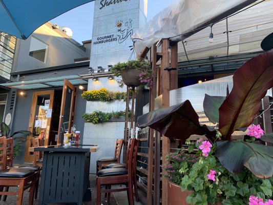 BARNEY’S GOURMET HAMBURGERS - Updated November 2025 - 531 Photos & 821 ...