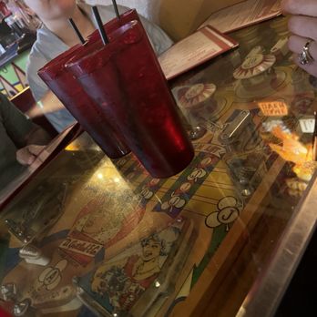 FLIPPERS TAVERN - Updated June 2025 - 198 Photos & 157 Reviews - 1406 ...