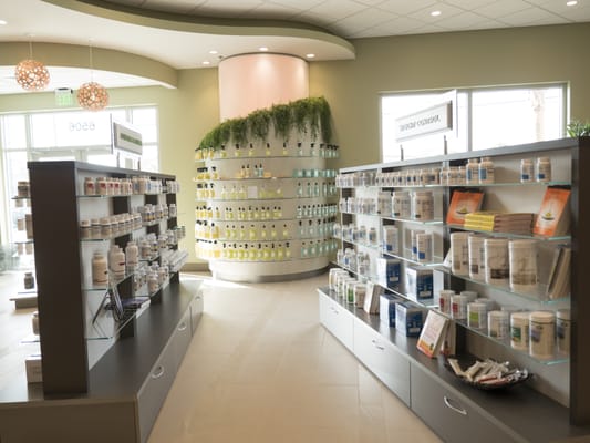 EVERWELL SPECIALTY PHARMACY - Updated November 2025 - 18 Photos & 23 ...