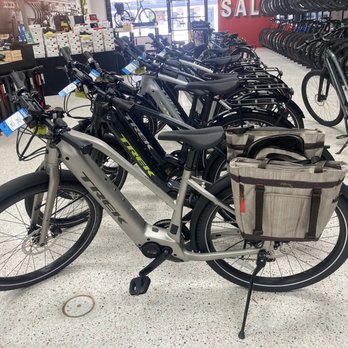 TREK BICYCLE ORLANDO COLLEGE PARK - Updated December 2025 - 66 Photos ...