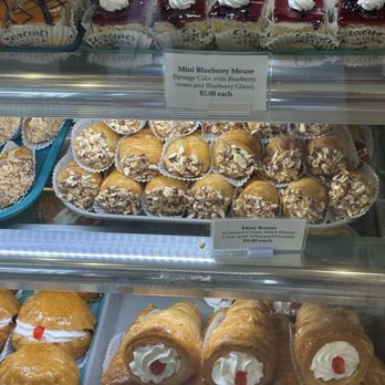 SERANO BAKERY - Updated June 2025 - 239 Photos & 140 Reviews - 830 Pape ...