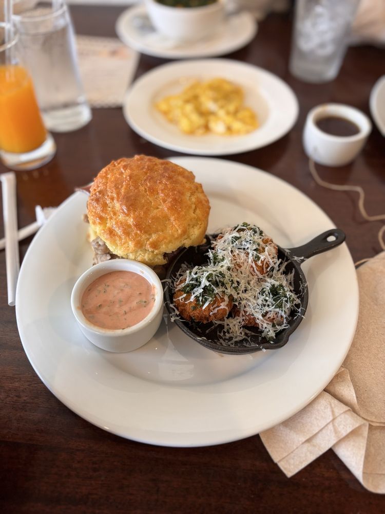 SEASON - Updated February 2025 - 67 Photos & 37 Reviews - 301 Lemon St ...