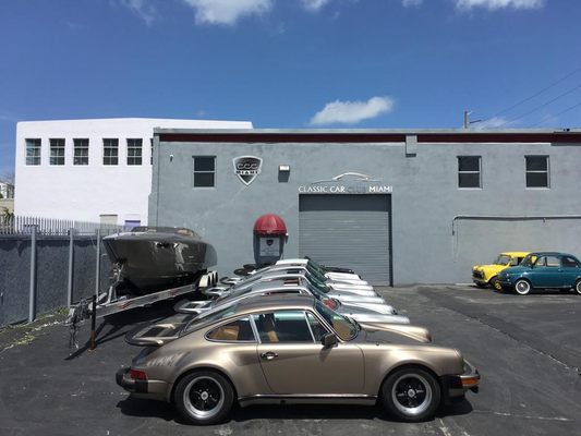 CLASSIC CAR CLUB MIAMI - Updated August 2025 - 15 Photos - 2127 NW 1st ...