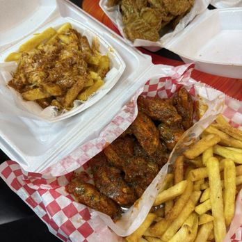 STRIKEOUT WINGZ - Updated January 2026 - 70 Photos & 55 Reviews - 60 ...