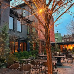 PUSADEE’S GARDEN - Updated May 2025 - 1945 Photos & 855 Reviews - 5319 ...