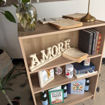 MAMASAMAS RESTAURANT - Updated April 2025 - 76 Photos & 26 Reviews ...