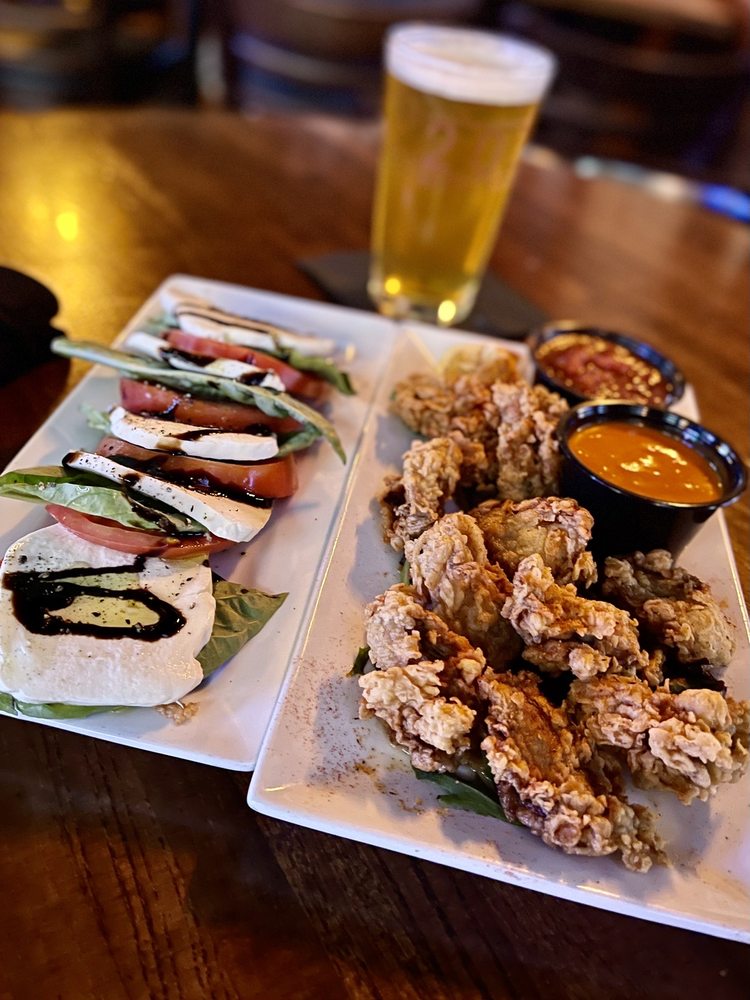 202 SOCIAL HOUSE - 142 Photos & 134 Reviews - 202 Market St SE, Roanoke ...