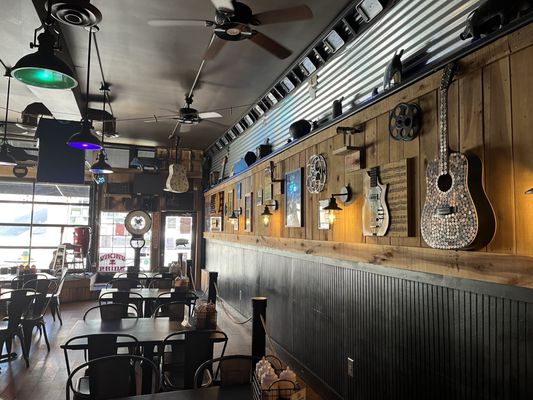 DELTA BLUES BBQ - Updated October 2025 - 66 Photos & 137 Reviews - 724 ...