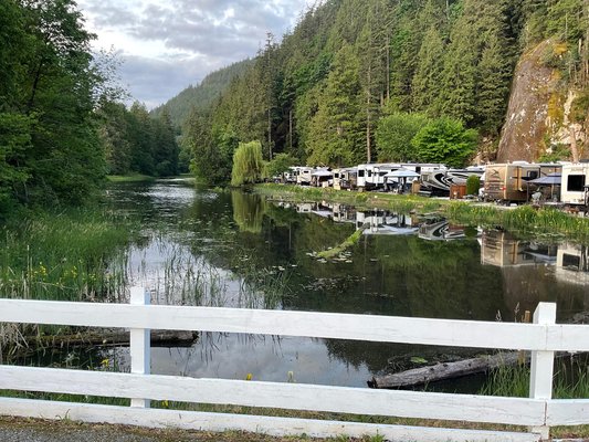 HARRISON COUNTRY CLUB RV - Updated December 2025 - 11 Photos - 400 Hot ...