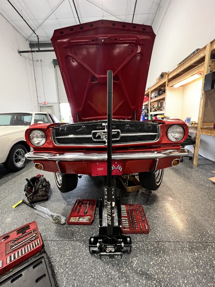 BLU COLLAR GARAGE - Updated June 2024 - Request a Quote - 16190 Lee Rd ...