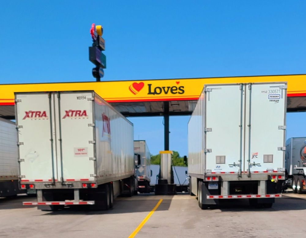 LOVE’S TRAVEL STOP - Updated August 2025 - 44 Photos & 10 Reviews ...