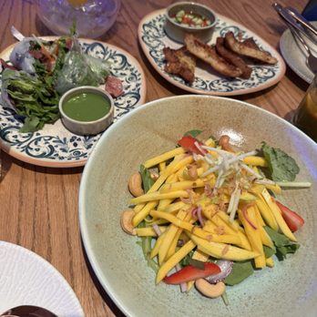 LE LERT - Updated December 2025 - 172 Photos & 24 Reviews - 27 Carlton ...